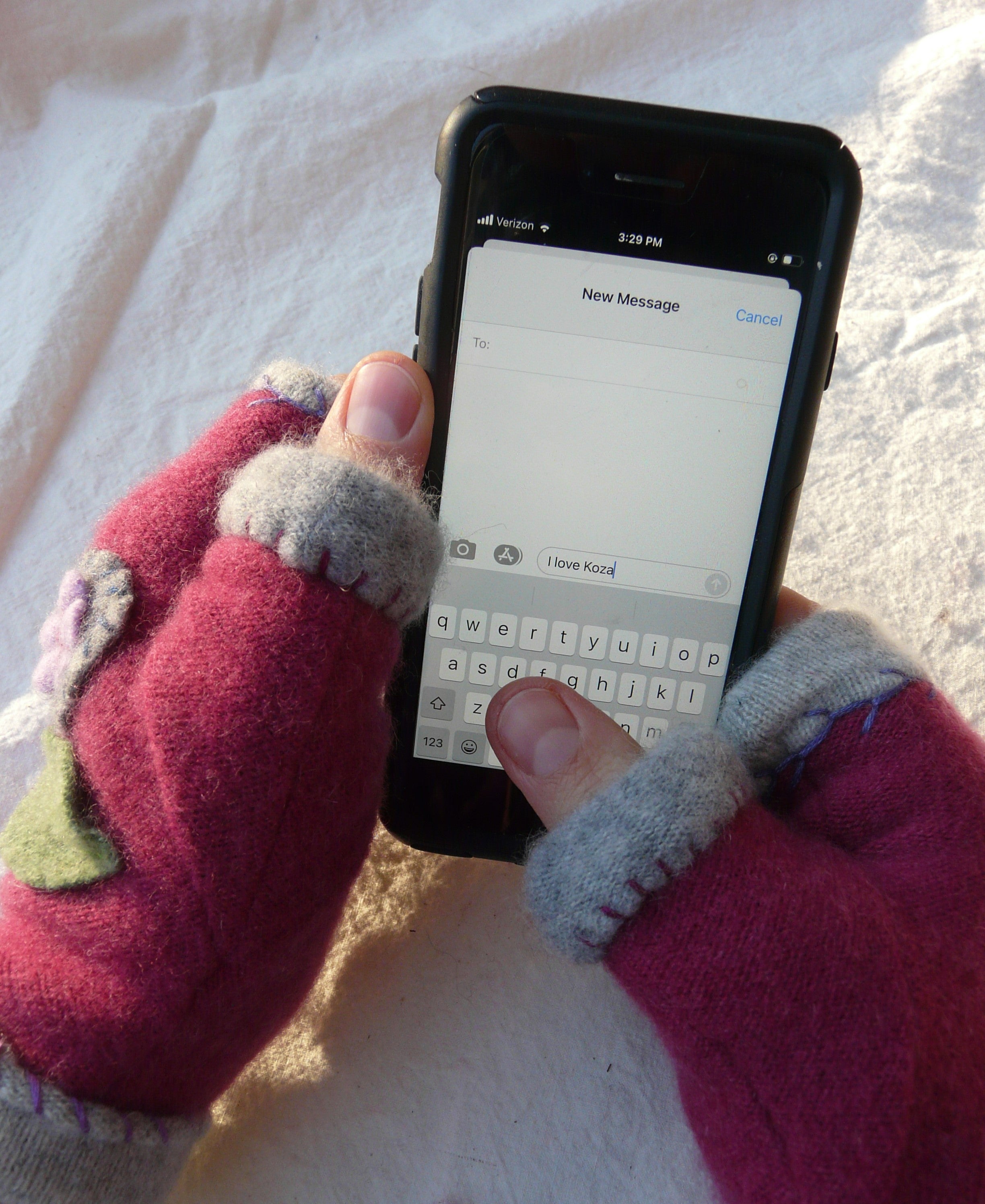 Texting Mitts – KozaCashmere