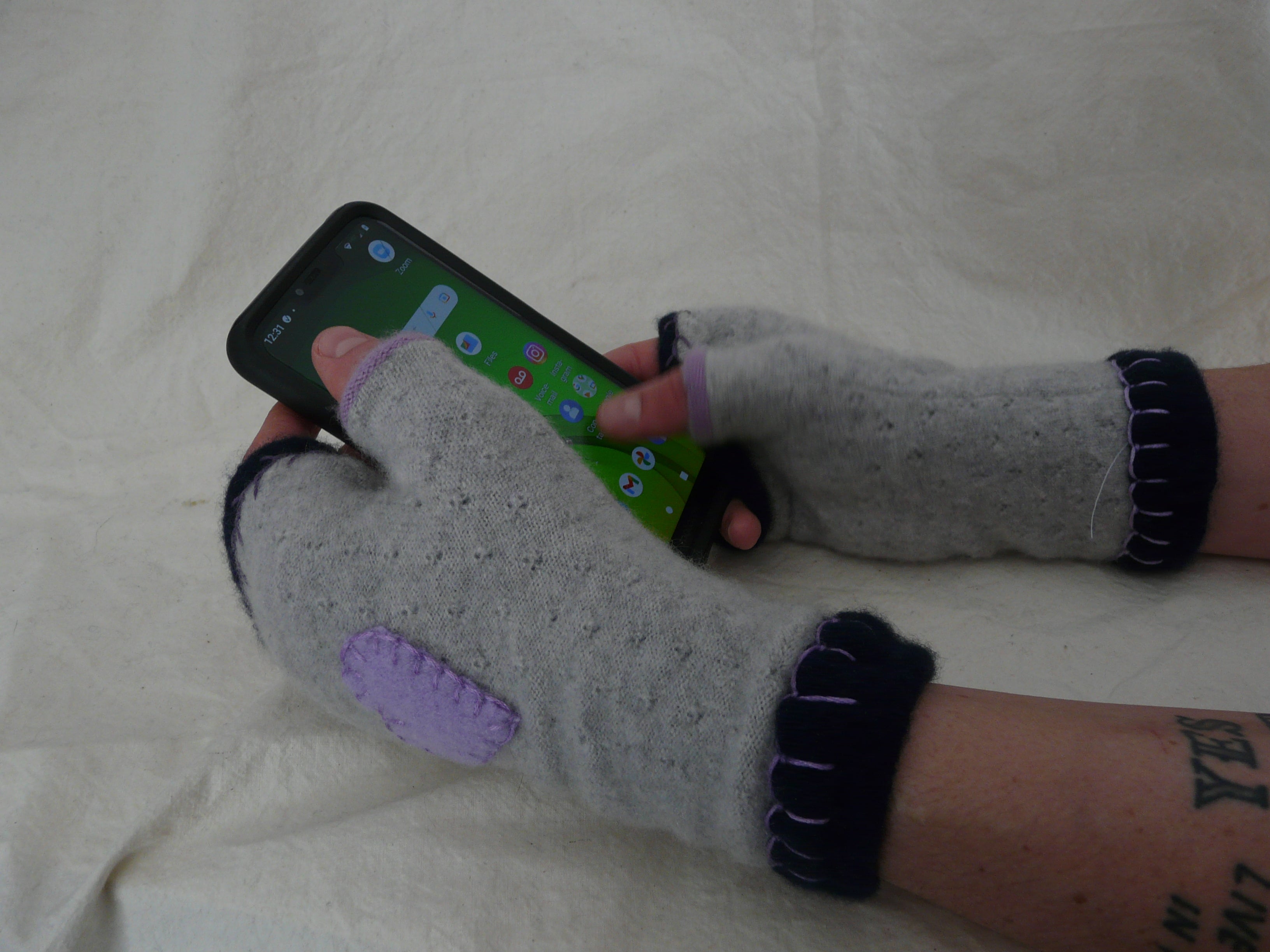 Texting mitts – KozaCashmere