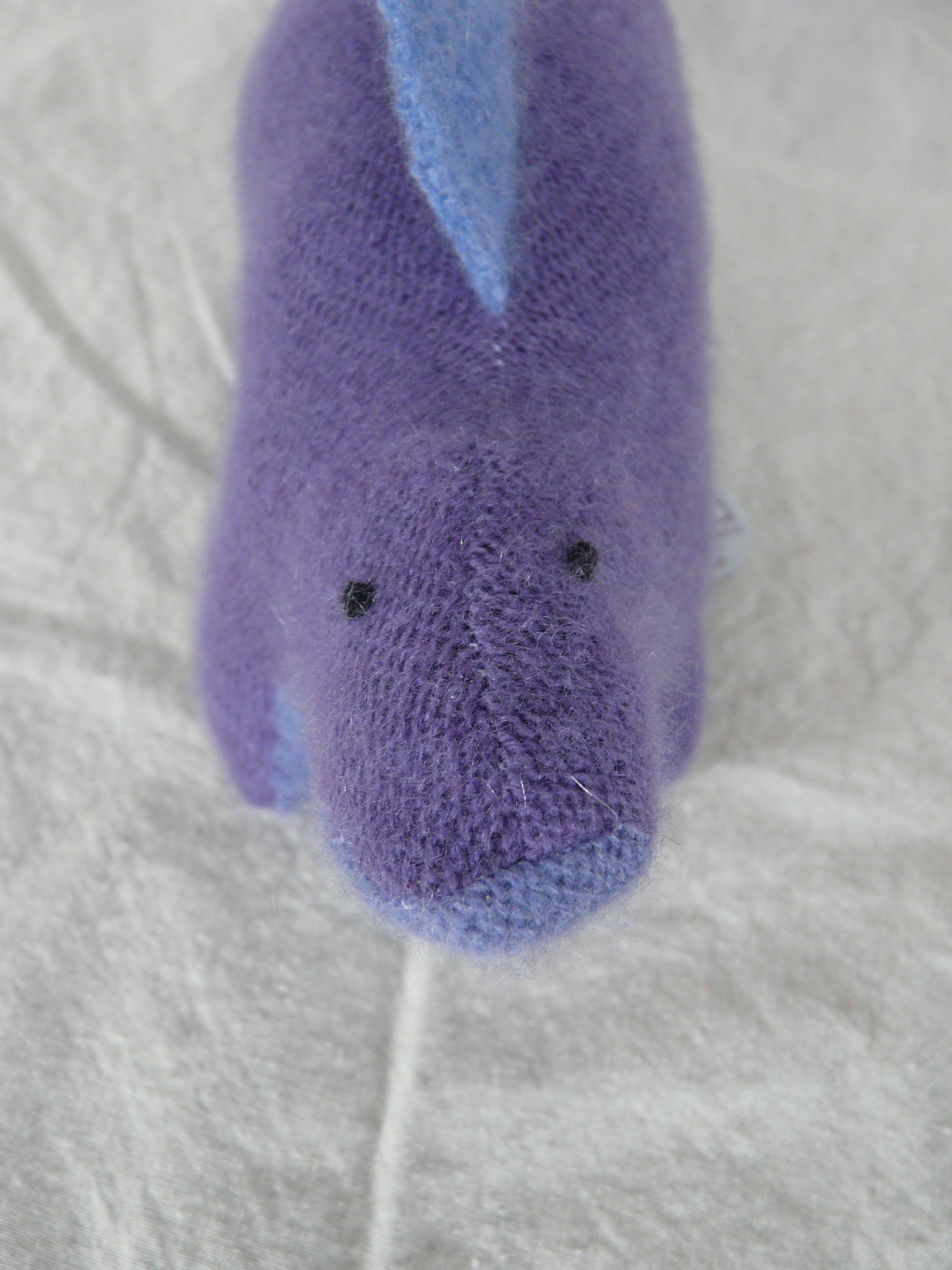 Stuffed Short Dinosaur – KozaCashmere